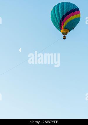 Base Jumpers jump from a hot air balloon Stock Photo - Alamy