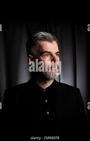 Mark Heaney photographed at Rubix Studios, London Stock Photo - Alamy