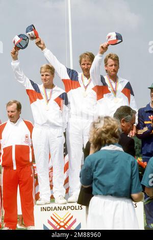 From left, gold medal winners South Korea's team members Eum Bitna ...