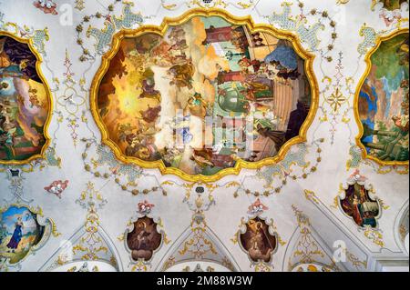 Ceiling frescoes, Holy Trinity Parish Church in Sulzberg, Allgäu ...