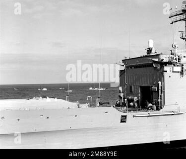 A bow view of the tank landing ship USS TUSCALOOSA (LST-1187) in the ...