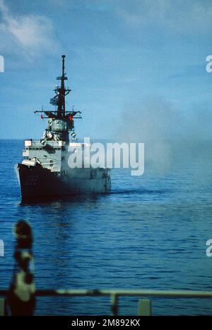 A view of the Mark 42 5-inch/54-caliber gunmount on the aft deck of the ...