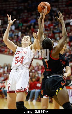 Maryland guard Diamond Miller plays during the first half of an NCAA ...