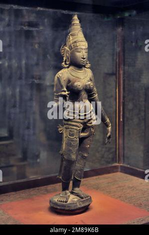 bronze statue of Goddess chola dynasty in meenakshi temple madurai ...