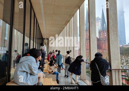 SHANGHAI, CHINA - JANUARY 13, 2023 - People learn to read and visit ...