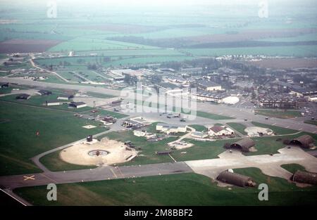 Aerial view of RAF Upper Heyford Airbase in Oxfordshire. Now disused by ...