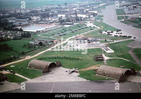 Aerial view of RAF Upper Heyford Airbase in Oxfordshire. Now disused by ...