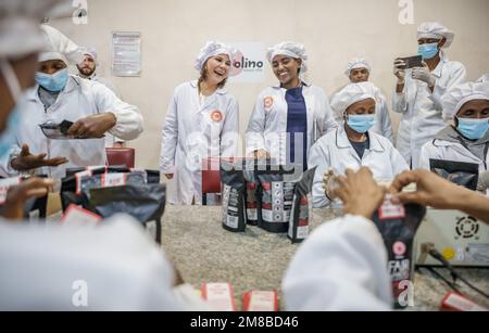 Addis Abeba, Ethiopia. 13th Jan, 2023. Annalena Baerbock (l, Bündnis90 ...