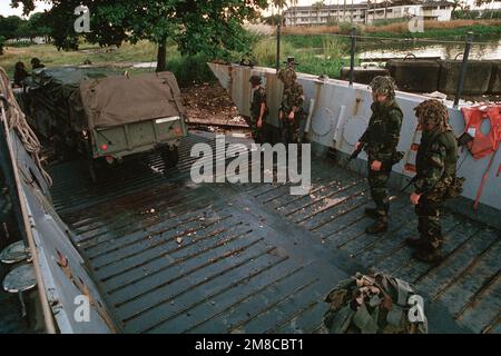 An Army 81 mm mortar platoon of Headquarters Company, Task Force 2-27 ...