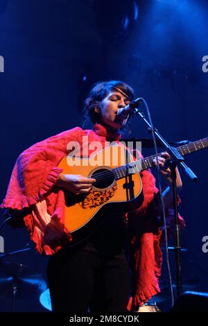 Jesca Hoop in concert at Terminal 5 in New York Stock Photo - Alamy