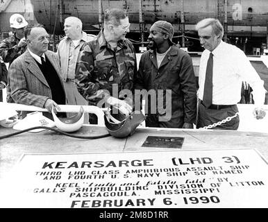 From left, the Assistant Commandant of the Marine Corps, Gen. John M ...
