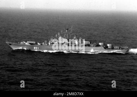A port view of the Soviet Krivak II class guided missile frigate ...