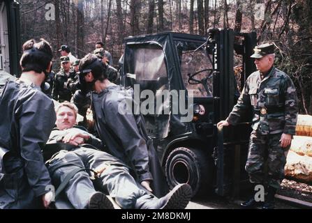 West German soldiers wearing nuclear-biological-chemical (NBC ...