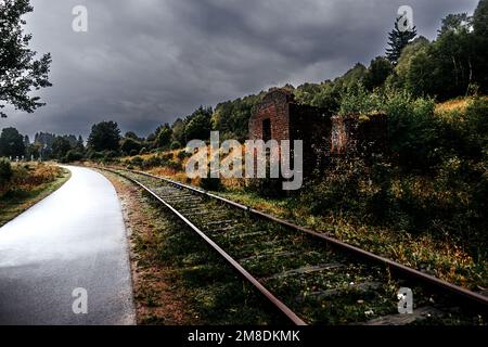 the Vennbahn, a long-distance cycle route through 3 countries, Belgium ...