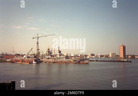 USS Wainwright (CG-28) undergoing overhaul at the Metro Machine Company ...