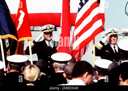 Vice Adm. Henry H. Mauz Jr., commander, 7th Fleet, U.S. Pacific Fleet ...