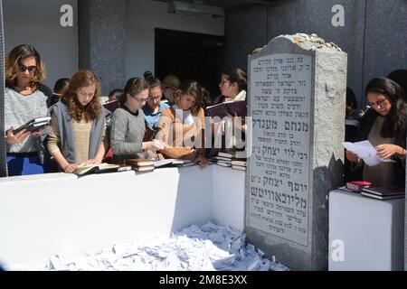 Orthodox Jewish yeshiva students recite personal prayers near the ...