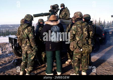 Soldiers use M998 High-Mobility Multipurpose Wheeled Vehicles (HMMWV ...
