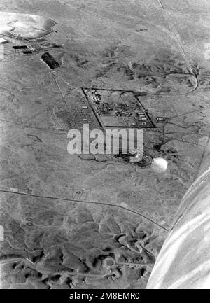 An air-to-air view of a Fighter Squadron 32 (VF-32) F-14A Tomcat ...