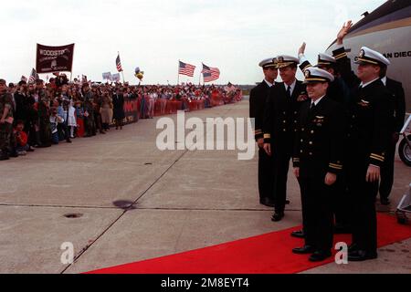 LT. Jeffrey Zaun, second from left, leads LT. Lawrence Slade, third ...