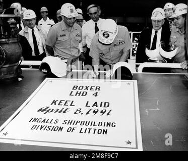 From left, the Assistant Commandant of the Marine Corps, Gen. John M ...