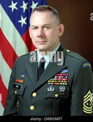 Sergeant Major of the Army Richard A. Kidd, uncovered. Base: Pentagon ...