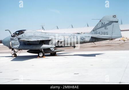 An Attack Squadron 145 (VA-145) A-6E Intruder aircraft lands on the ...