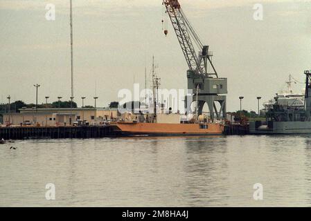 A starboard quarter view of the ocean surveillance ship USNS INVINCIBLE ...