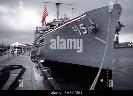 USS Prairie (AD-15) decommissioning 1993 Stock Photo - Alamy