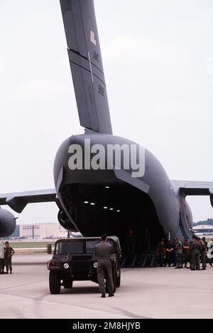 MSGT Dave Saucier, Loadmaster, 1275th Test & Evaluation Squadron ...