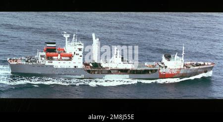 Aerial starboard beam view of the Russian Navy Pacific Fleet Ropucha II ...