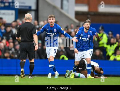Ipswich, UK. 14th Jan, 2023. Plymouth Argyle full back Bali Mumba (17 ...