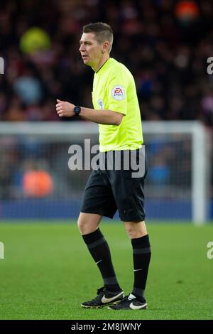 Referee Matt Donohue during the Sky Bet Championship match at Oakwell ...