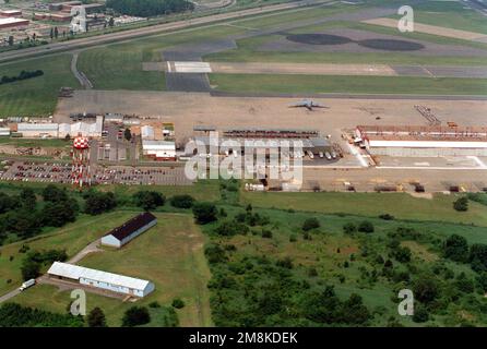 An aerial view of a section of NAS Norfolk showing the section of the ...