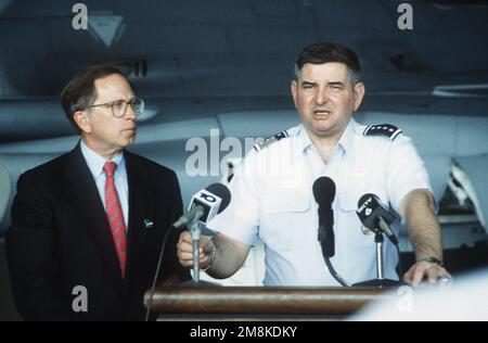 General Ronald Fogelman, Air Force CHIEF of STAFF, gives a thumbs up ...