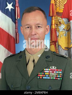 Official portrait of U.S. Marine Corps General James N. Mattis after ...