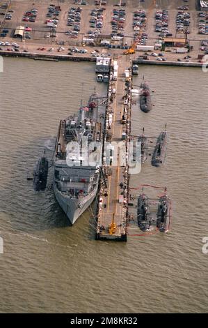 A bow view of the Sturgeon class nuclear-powered attack submarine USS ...