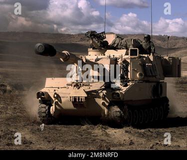 Fort Carson, Colorado, USA. 22nd Nov, 2022. Soldiers assigned to the ...