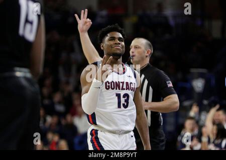Gonzaga guard Malachi Smith celebrates his basket during the first half ...