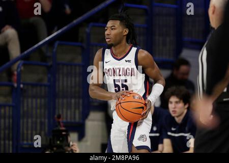 Gonzaga guard Dominick Harris controls the ball during the second half ...