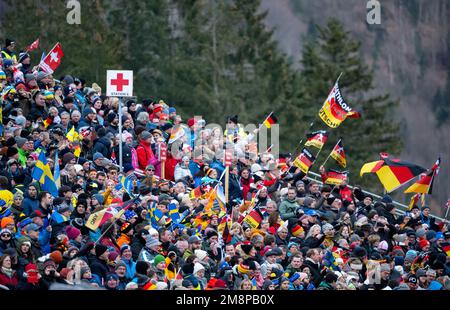 Ruhpolding, Germany. 14th Jan, 2023. Biathlon: World Cup, relay 4 x 6 ...