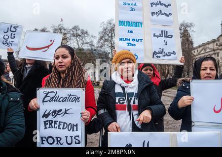 Women of Afghan protest against the treatment of women whilst under the ...