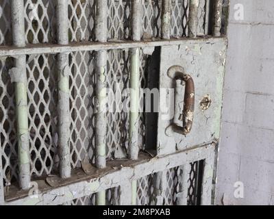The death row at the Missouri State Penitentiary in Jefferson City ...
