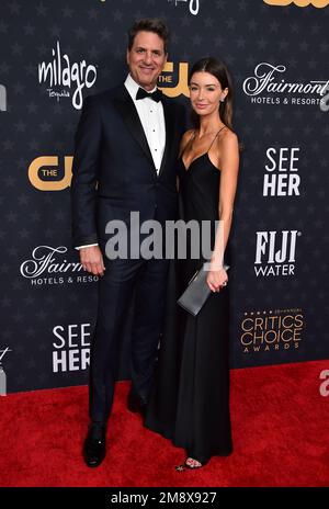 Steven Levitan, left, and Kristina Levitan arrive at the 28th annual ...