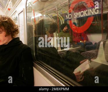 No smoking sign on tube carriage, London underground, transport for ...