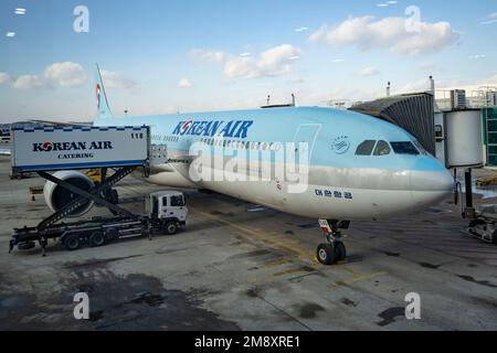 Seoul, Korea. 22nd Dec, 2022. A Korean Air Airbus A330 is prepared for ...