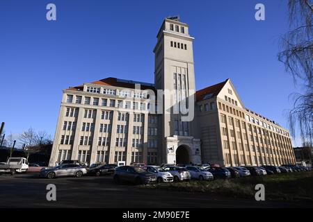 Berlin, Germany. 13th Jan, 2026. The Spree at Treptower Park is ...