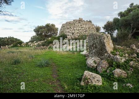 Remains of central talayot, Talatí de Dalt, prehistoric settlement on ...