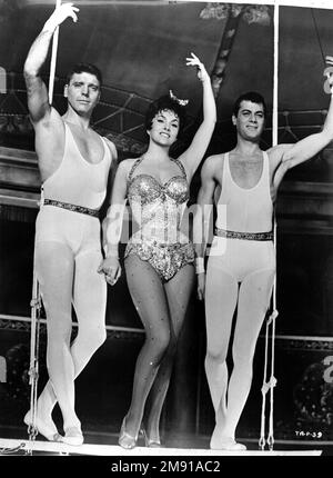 Tony curtis, Gina Lollobrigida and Burt Lancaster / Trapeze / 1956 directed by Carol Reed ...