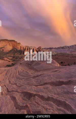 Majestic colors and shapes of Fire Wave sandstone formation in Valley ...